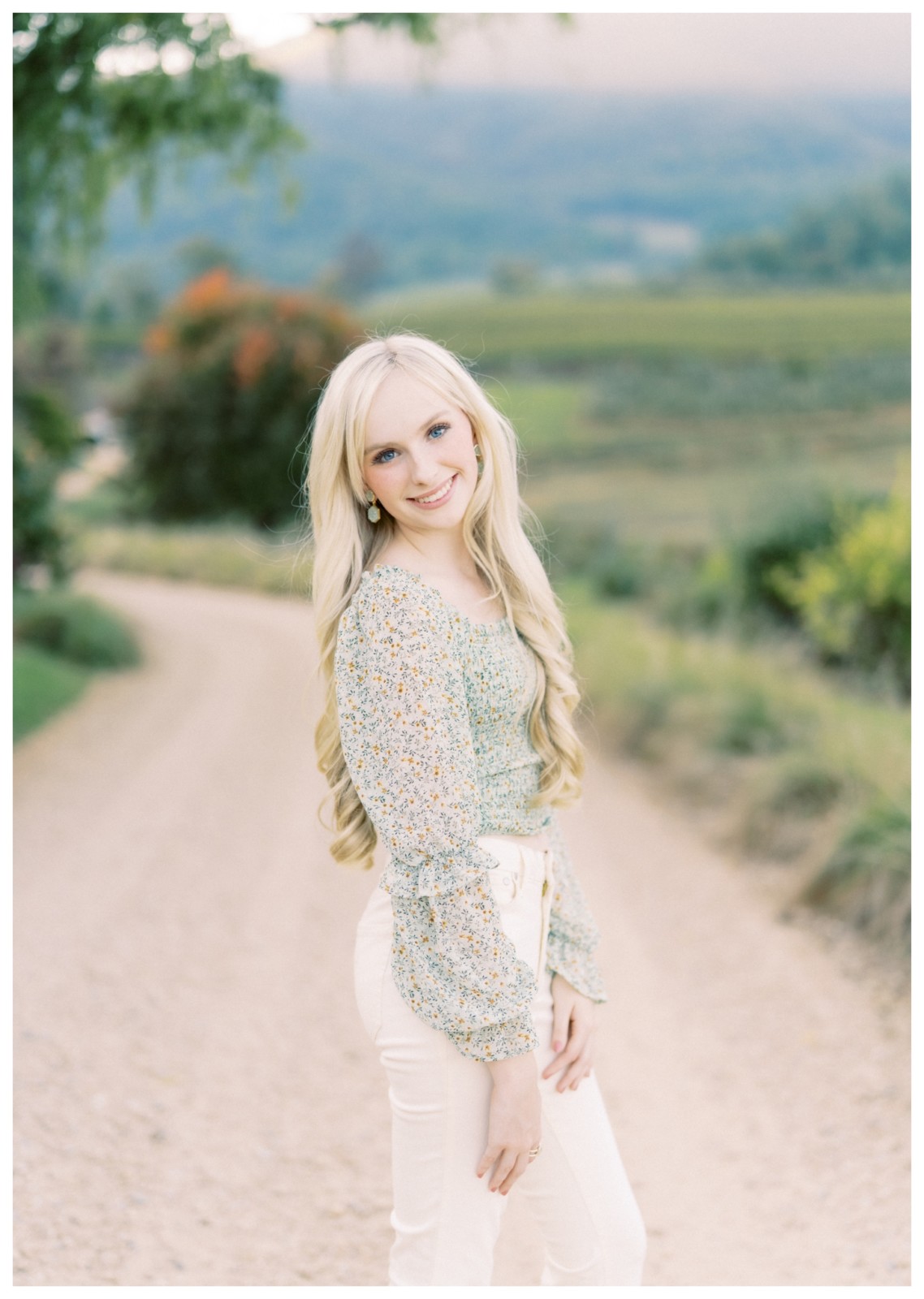 Pharsalia Senior Portrait Photographer | Tyro Virginia | Riley Hamp ...
